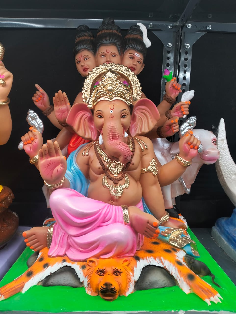 Kala Mandir - Ganpati Shop - Parle Bazaar